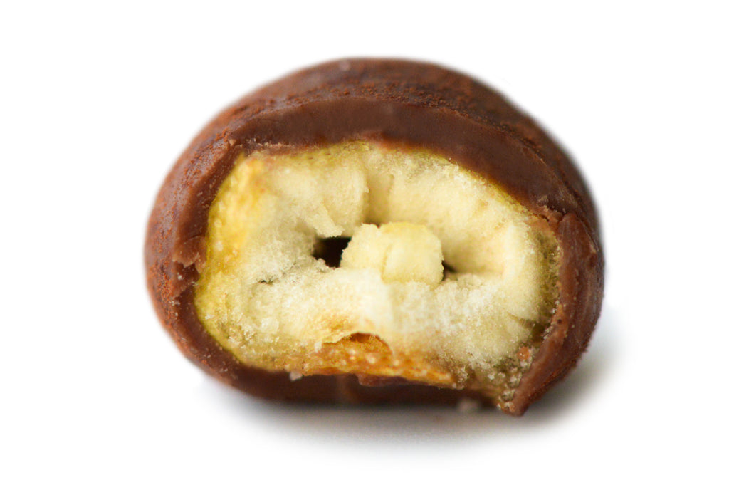 roasted Corn tumbled in Milk chocolate - SOMA chocolatemaker
